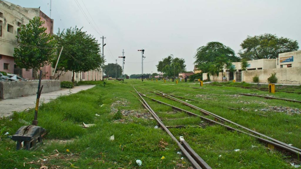 Attari and Wagah Border Flag Lowering Ceremony - My Simple Sojourn