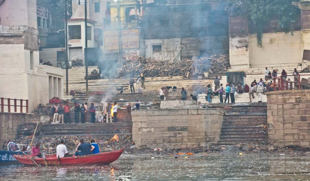 Ghats of Varanasi and Ganga River - My Simple Sojourn