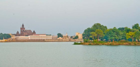 Places to visit in Bhuj, Best time to visit and shopping in Bhuj - My ...