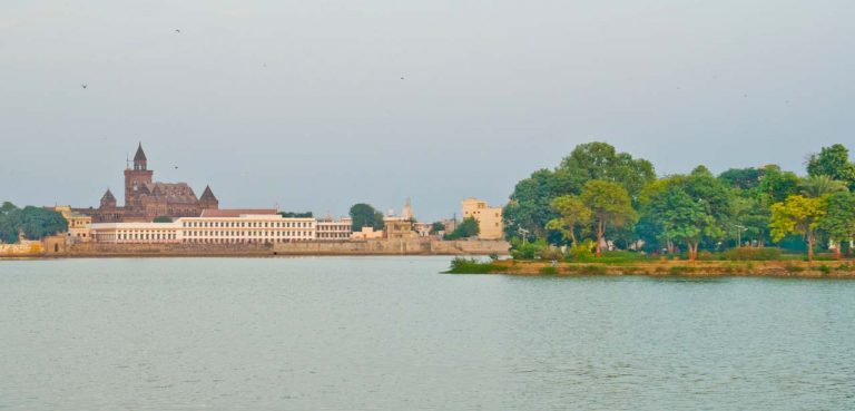 Places to visit in Bhuj, Best time to visit and shopping in Bhuj - My ...